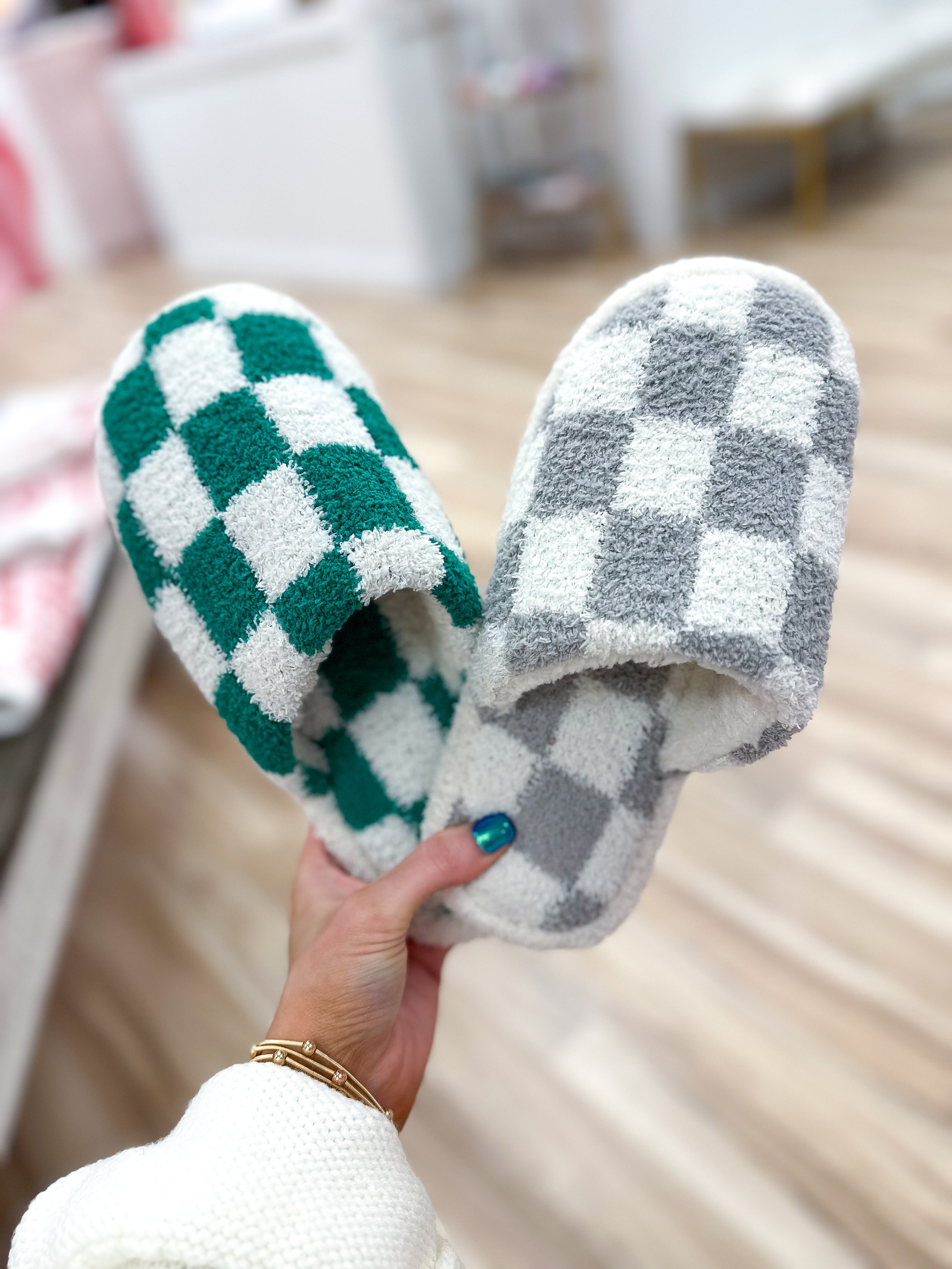 Checkered Print Cozy Slippers – For The Girls Boutique